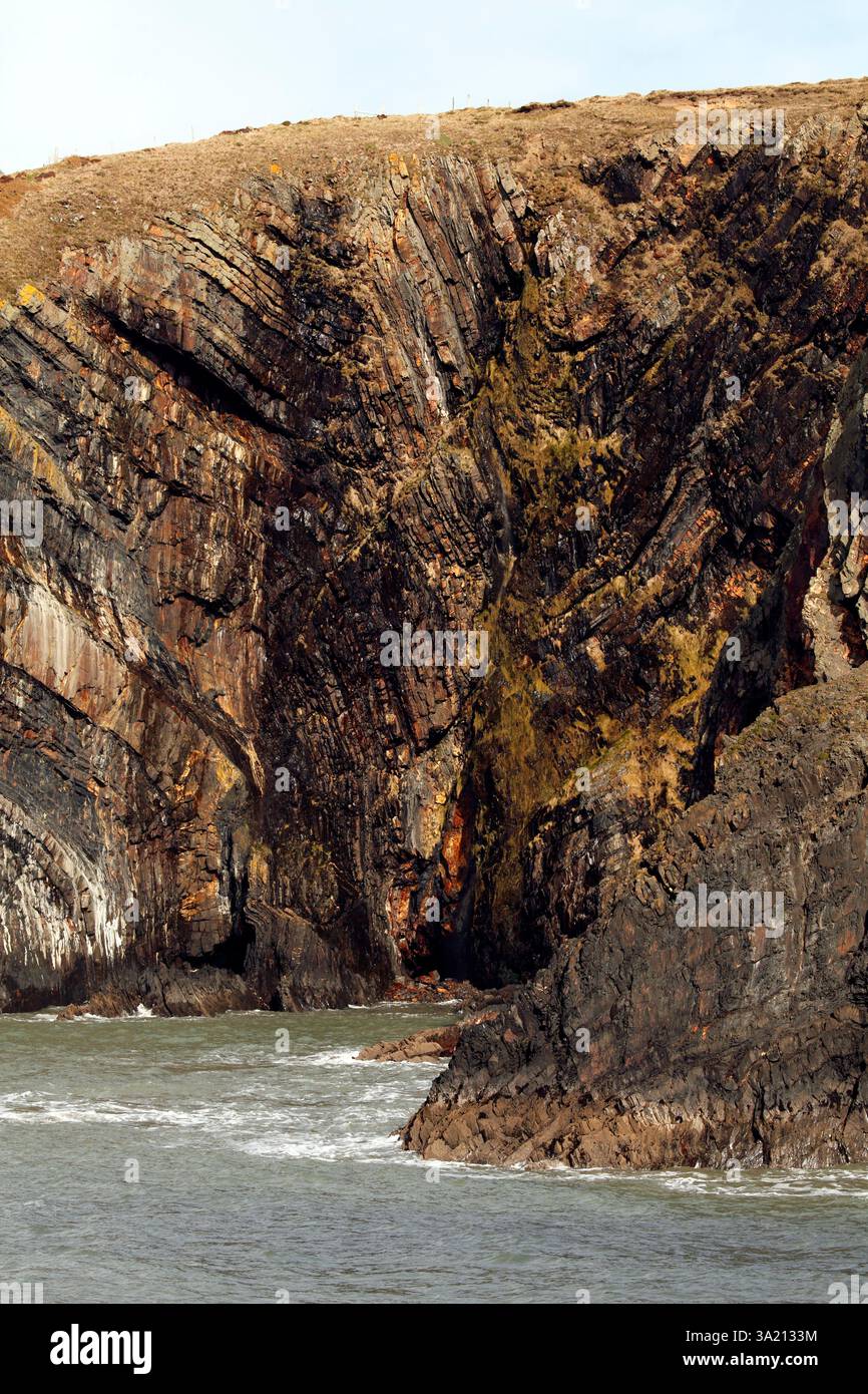 Geological movement in the rocks of the cliffs at Ceibwr bay, Folds ...