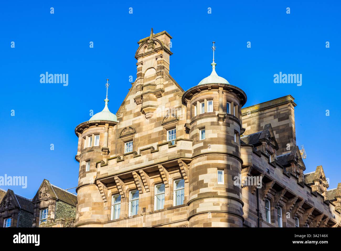 Old Victorian building, Edinburgh, Scotland, United Kingdom Stock Photo ...