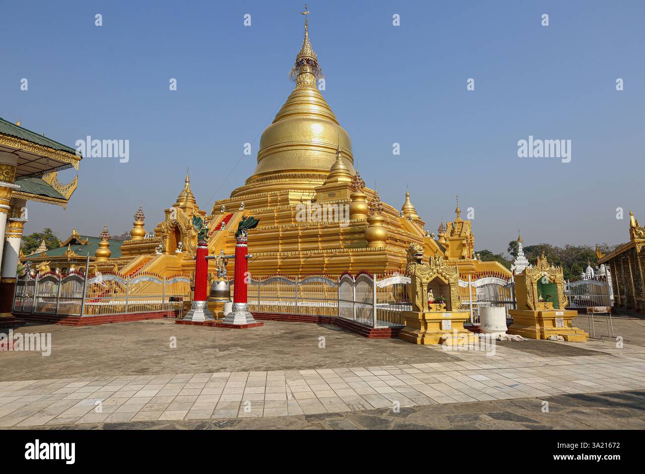 Mandalay, Myanmar: Kuthodaw golden Pagoda, Tripitaka tablets, Buddhist ...