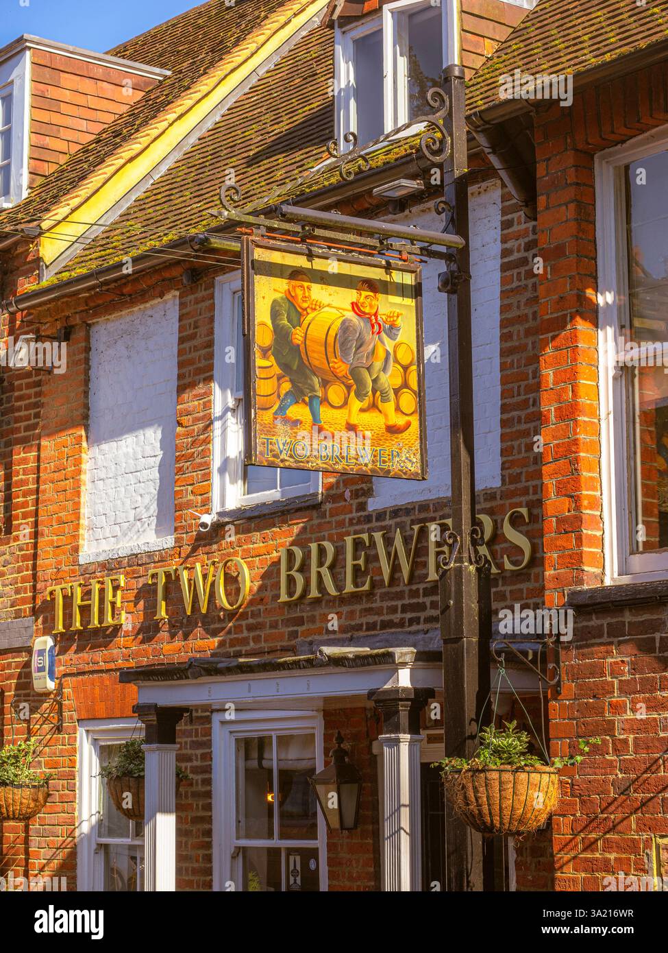 The Two Brewers, Traditional Pub Marlow, Buckinghamshire, England, UK ...