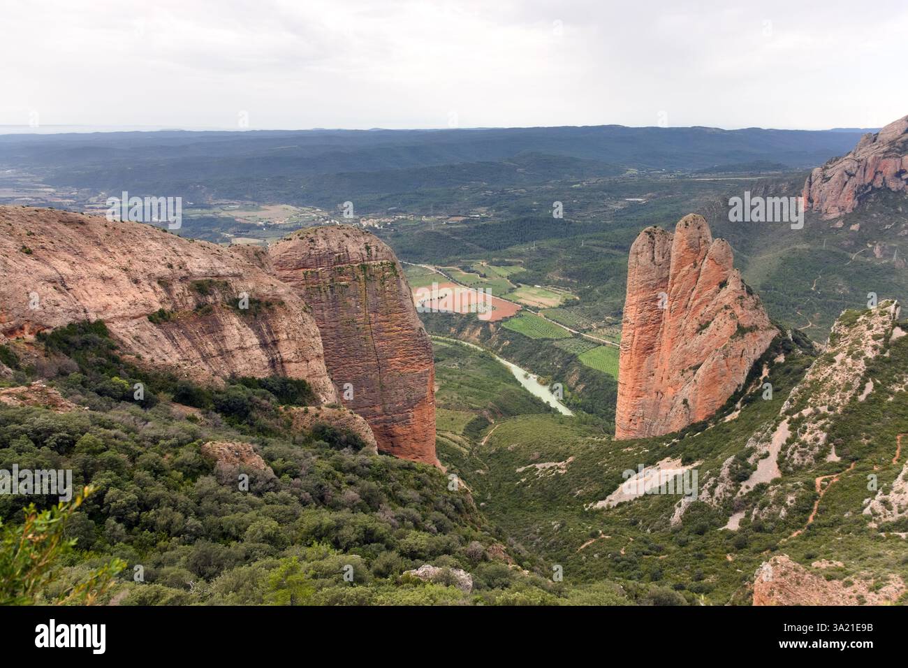 Los Mallos de Riglos rock formations, Huesca Province, Aragon, Spain ...