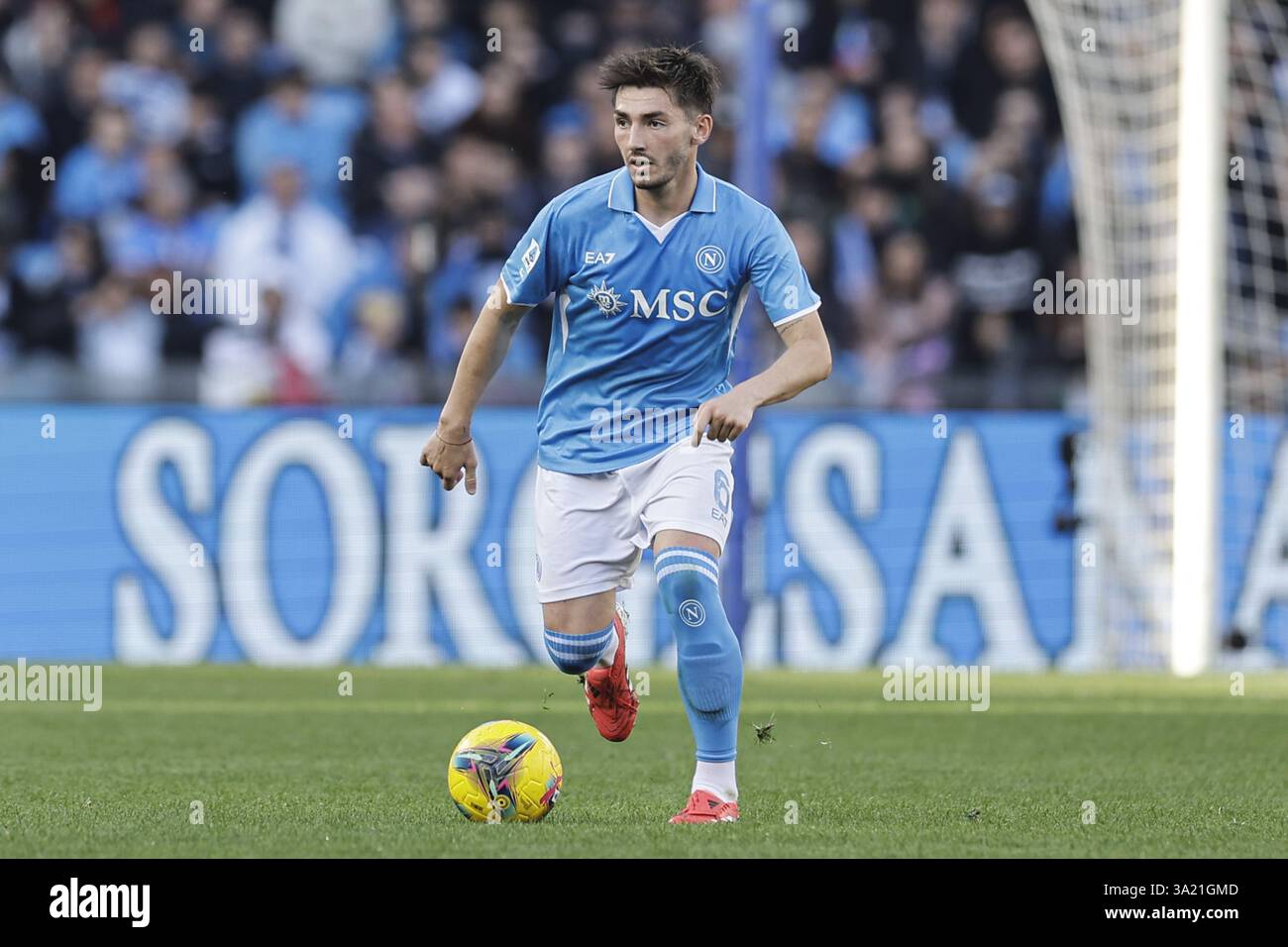 Napoli's Scottish midfielder Billy Gilmour controls the ball during the ...