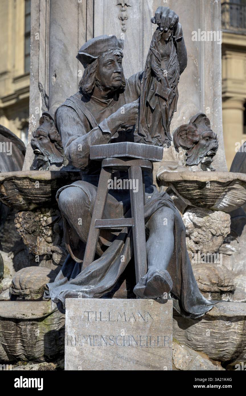 Tilmann Riemenschneider fountain figure on the Frankoniabrunnen, neo ...