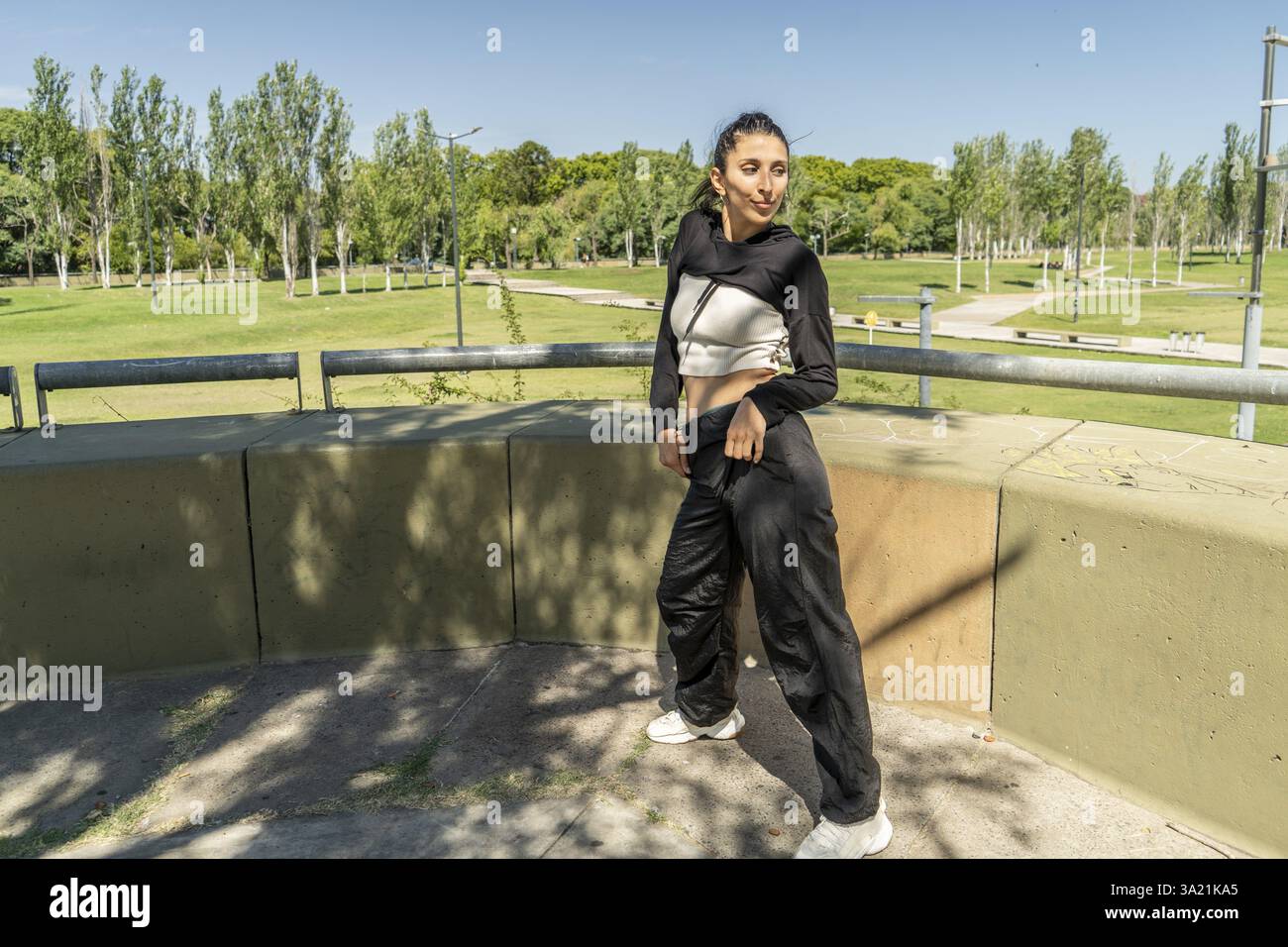 Lively outdoor settings hi-res stock photography and images - Alamy