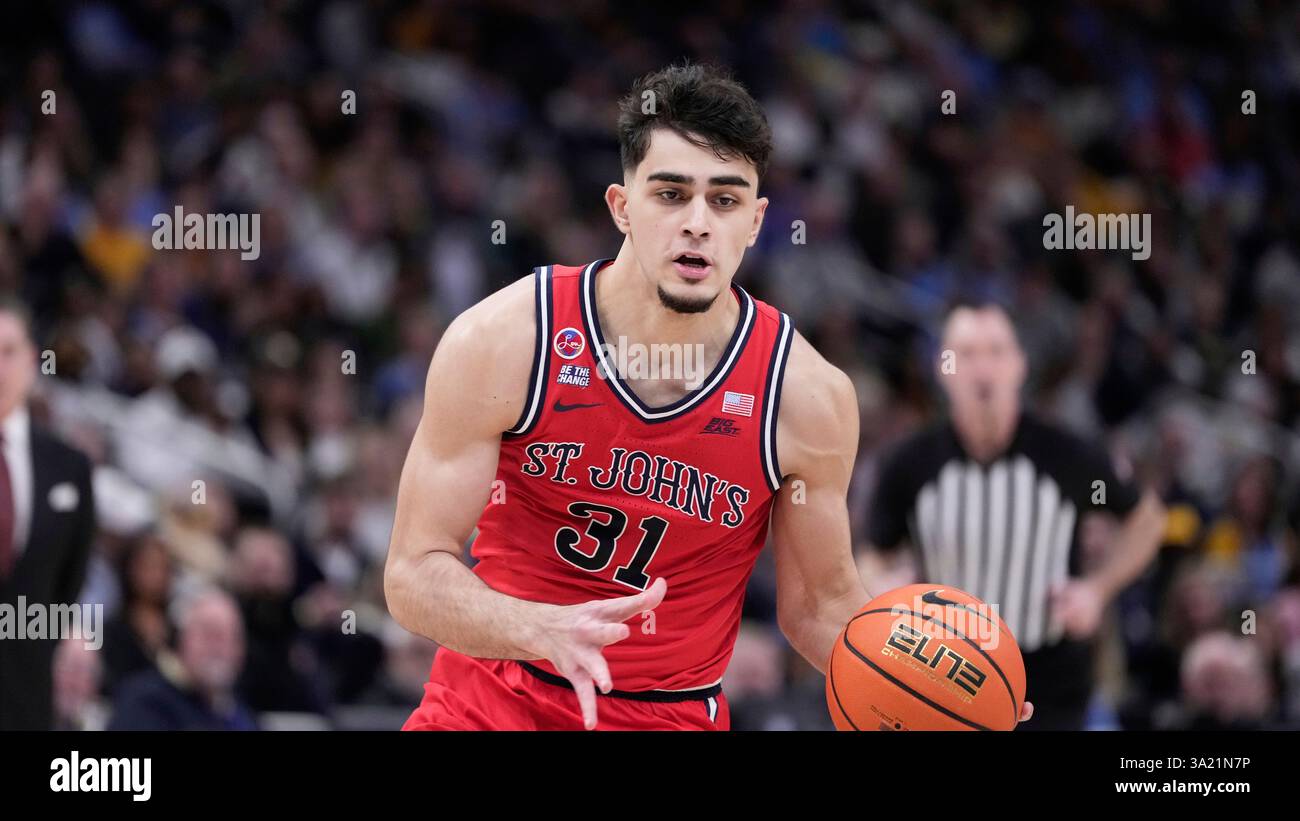 St. John's Lefteris Liotopoulos during the second half of an NCAA ...
