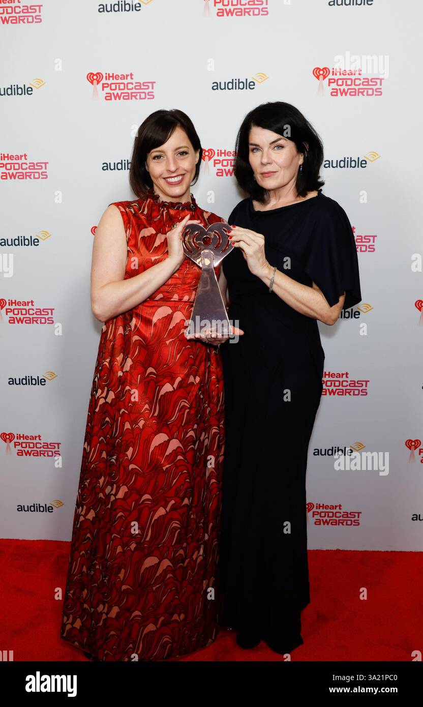 Karen kilgariff and georgia hardstark hi-res stock photography and ...