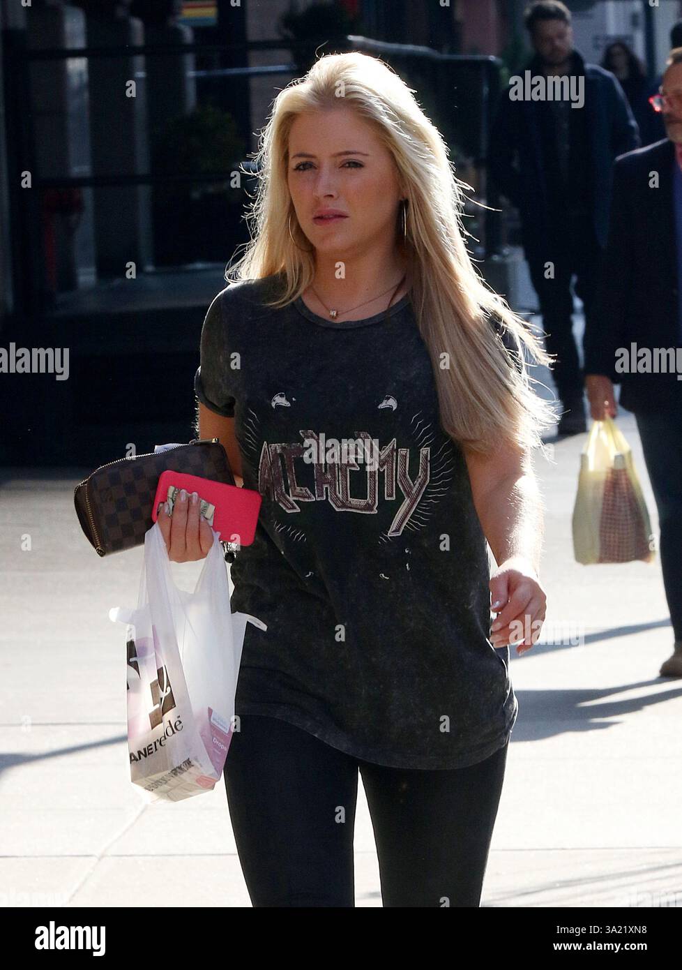 Celebrity fitness trainer Tracy Anderson walks in Soho on November 29 ...
