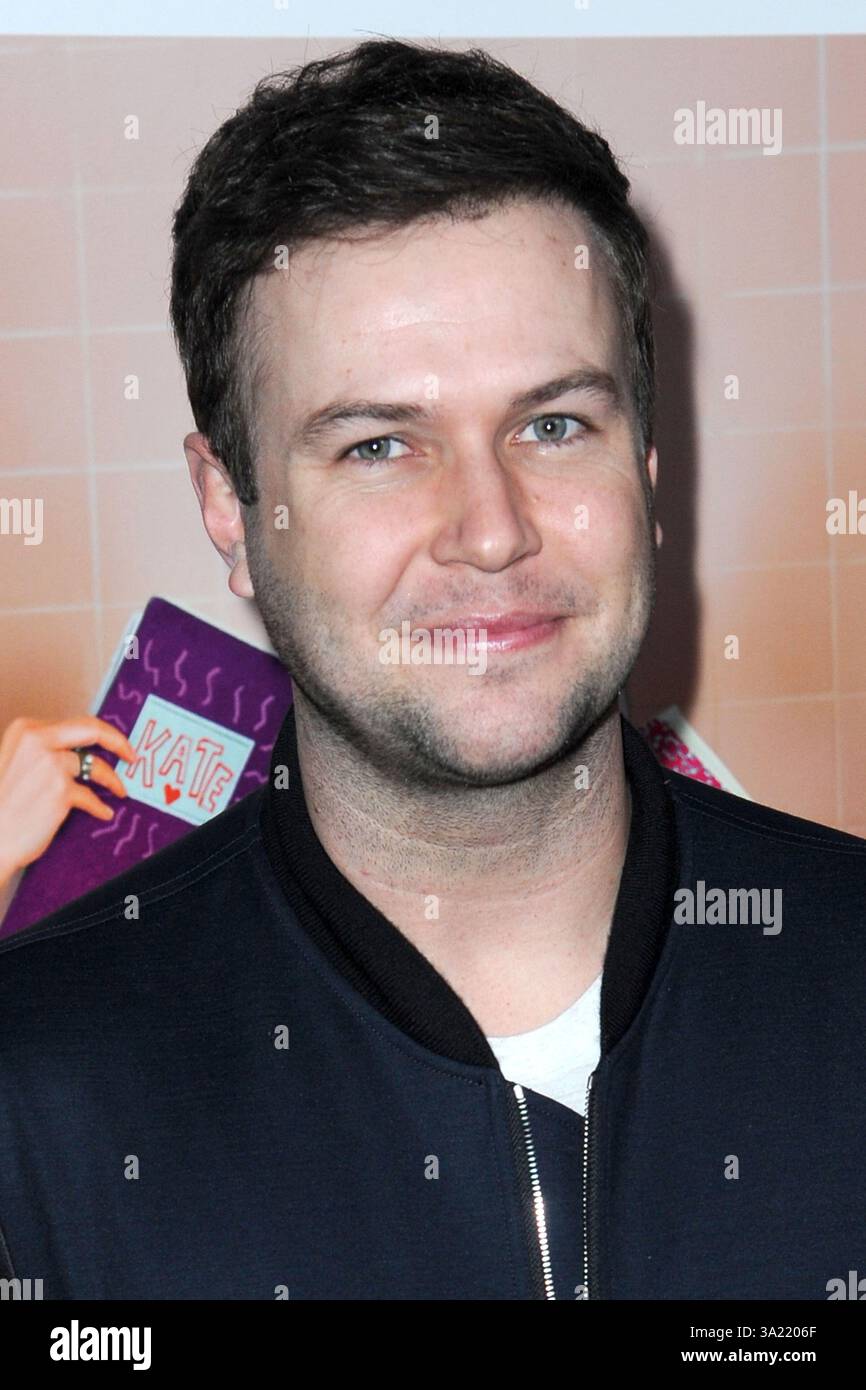 Taran Killam attending the 'Sisters' New York premiere at Ziegfeld ...