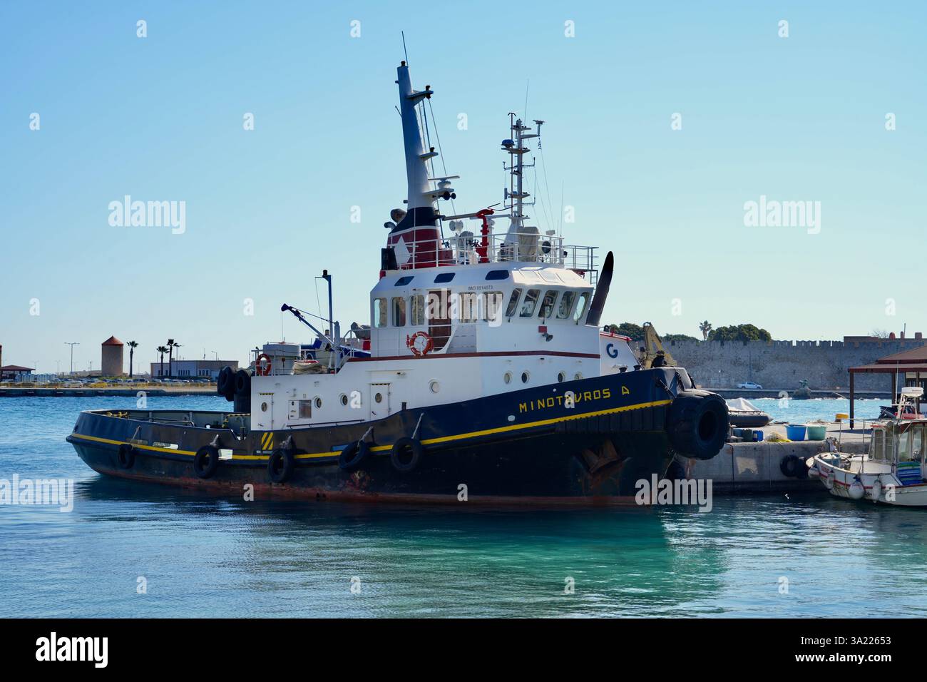 Tug Boat MINOTAVROS built in 1990 by CANTIERI NAVALI BAGLIETTO LA ...