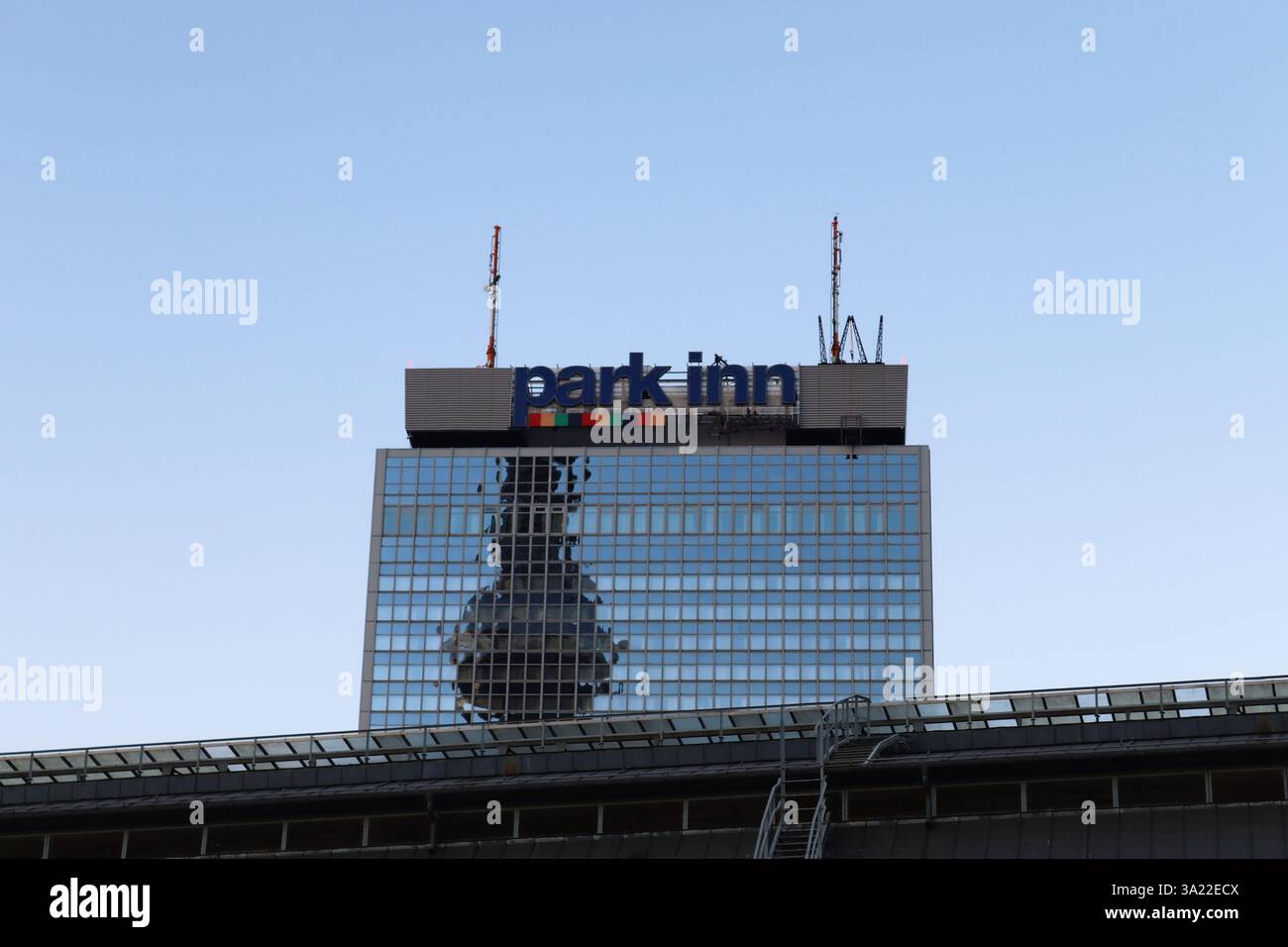 Park Inn Berlin Absturz