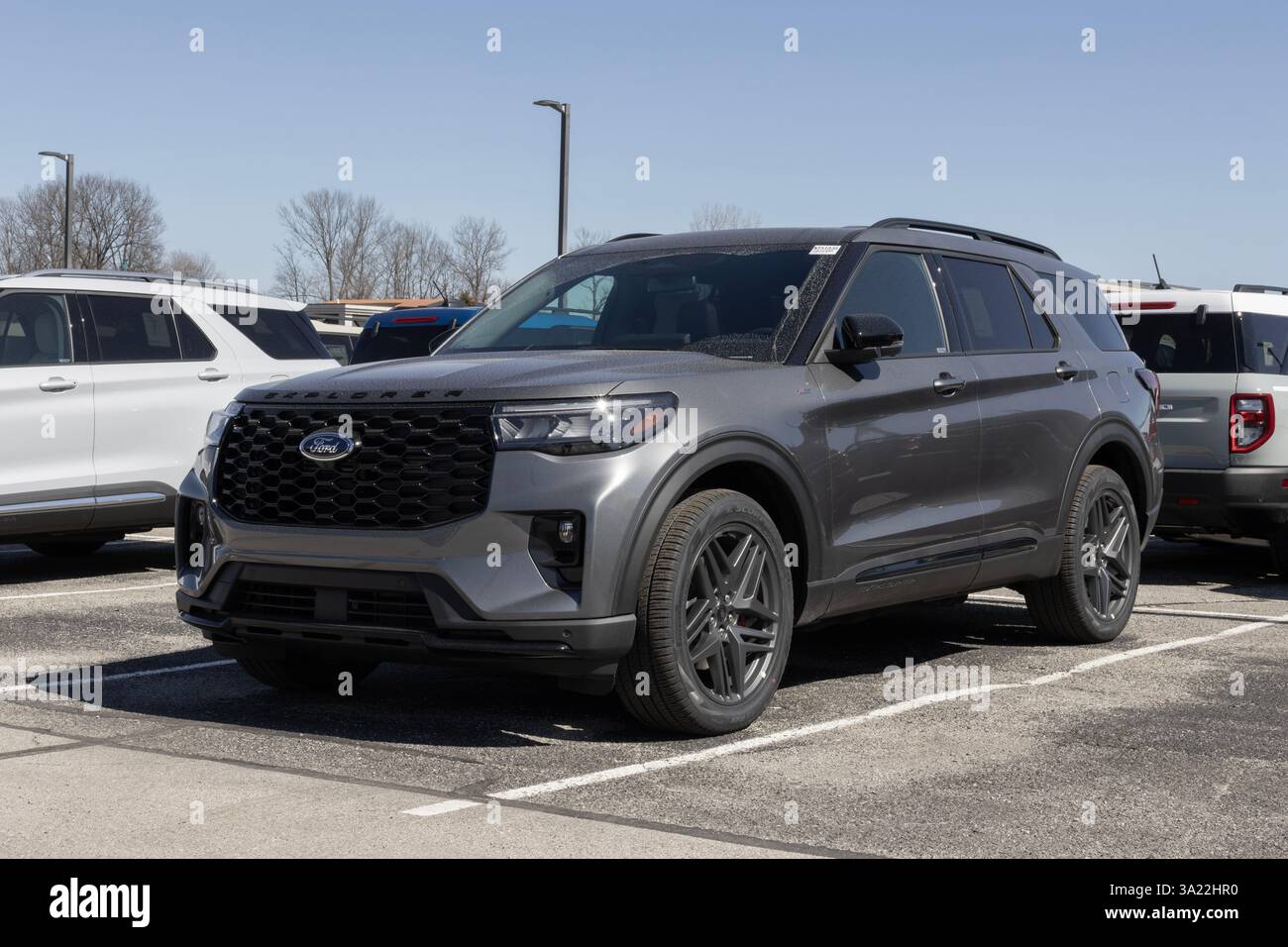 Fishers - March 9, 2025: Ford Explorer ST-Line 4WD SUV at a dealership ...