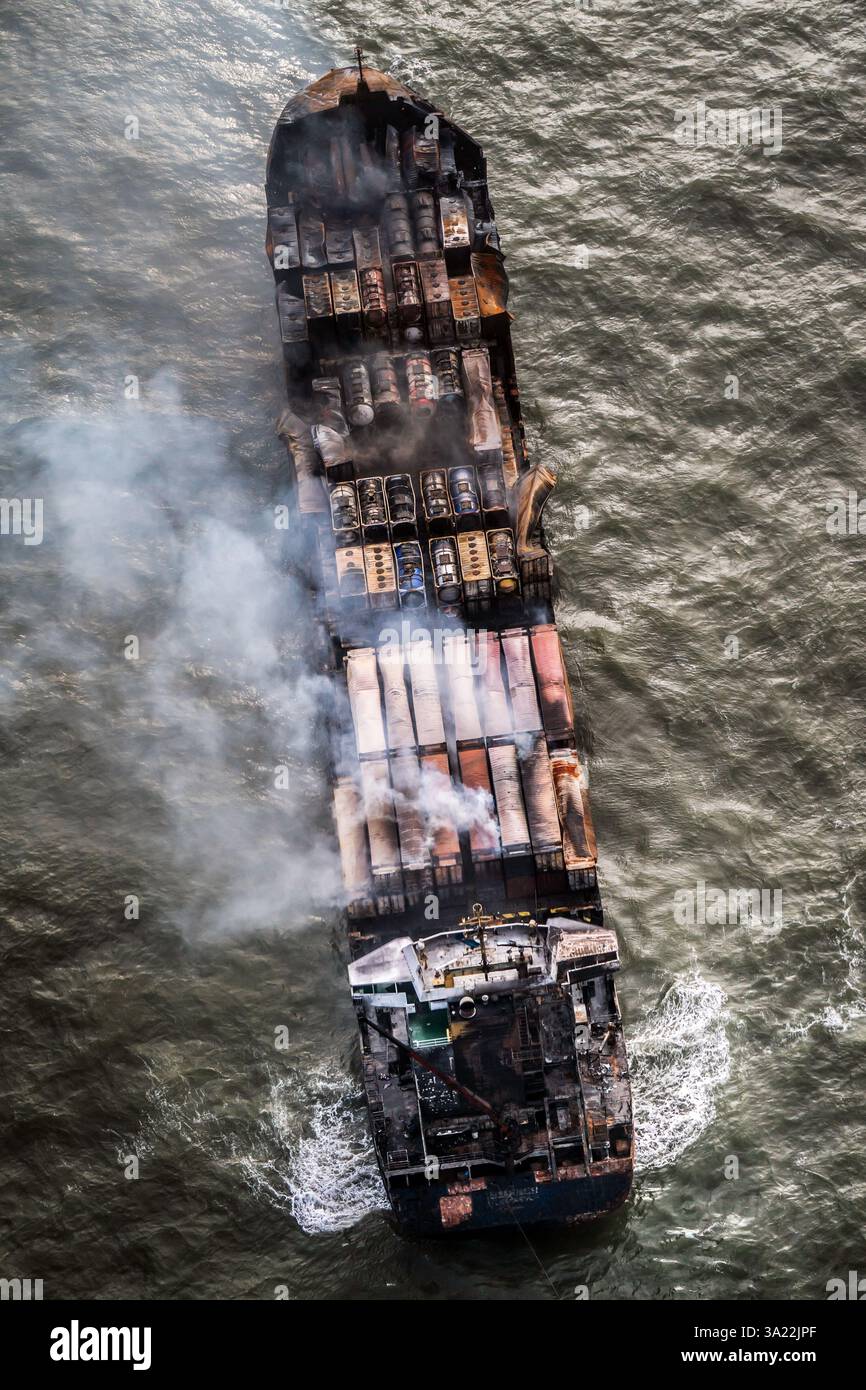 The Solong container ship drifts in the Humber Estuary, off the coast ...