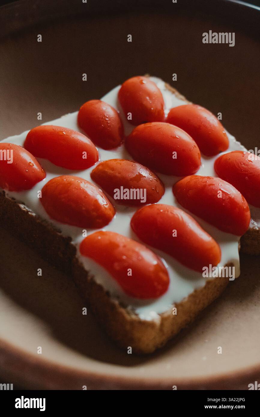 Toasted cherry tomato close hi-res stock photography and images - Alamy