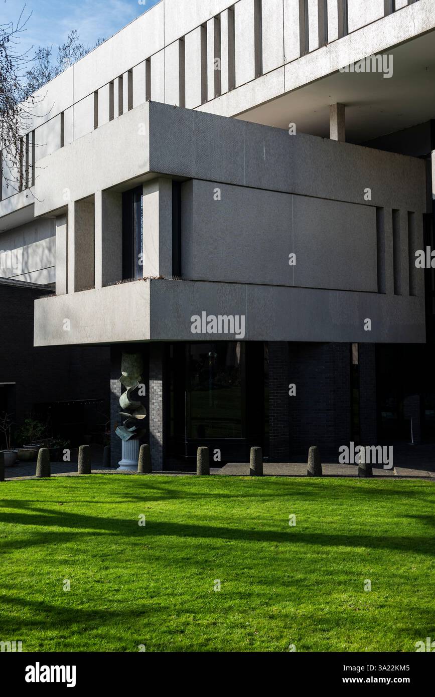 Royal College of Physicians, Grade I listed building designed by ...