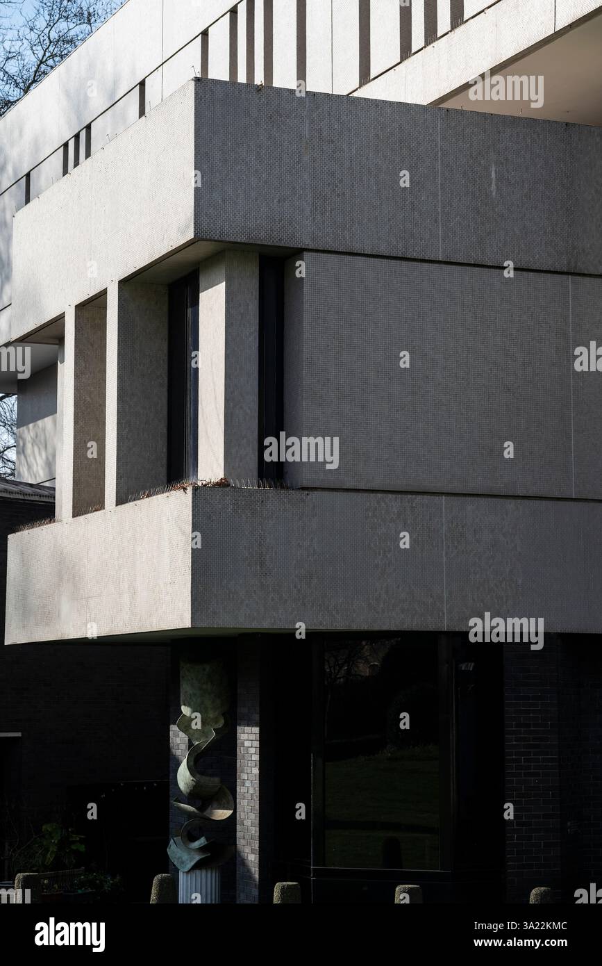 Royal College of Physicians, Grade I listed building designed by ...