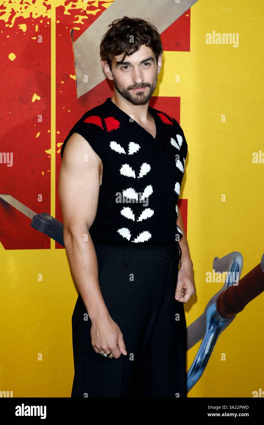 Evan Hengst bei der Premiere des Kinofilms 'Novocaine / Mr. No Pain' im ...