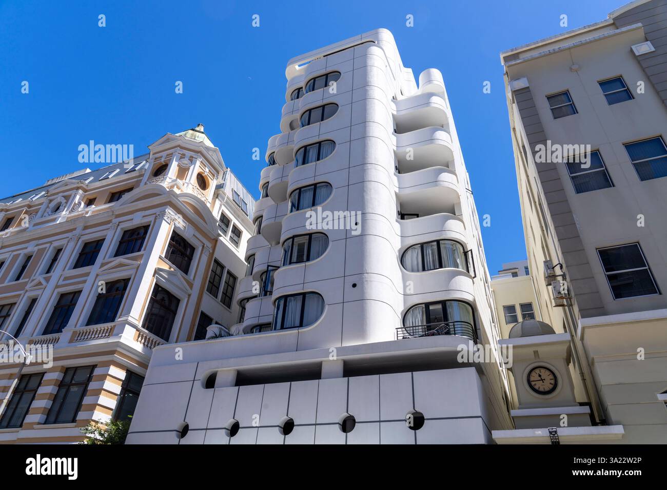 Tuynhuys Building on Keerom in Cape Town City Centre, South Africa ...