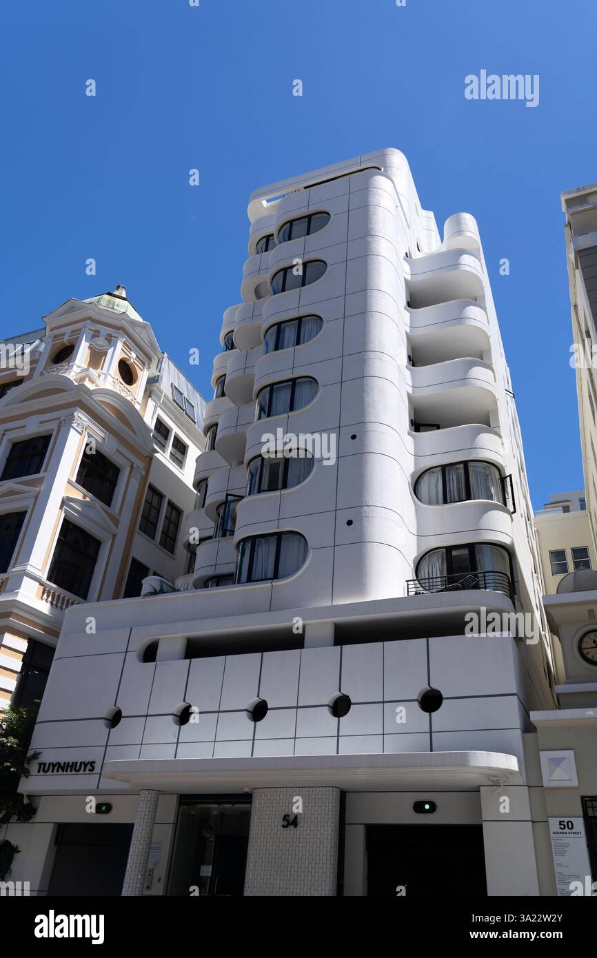 Tuynhuys Building on Keerom in Cape Town City Centre, South Africa ...
