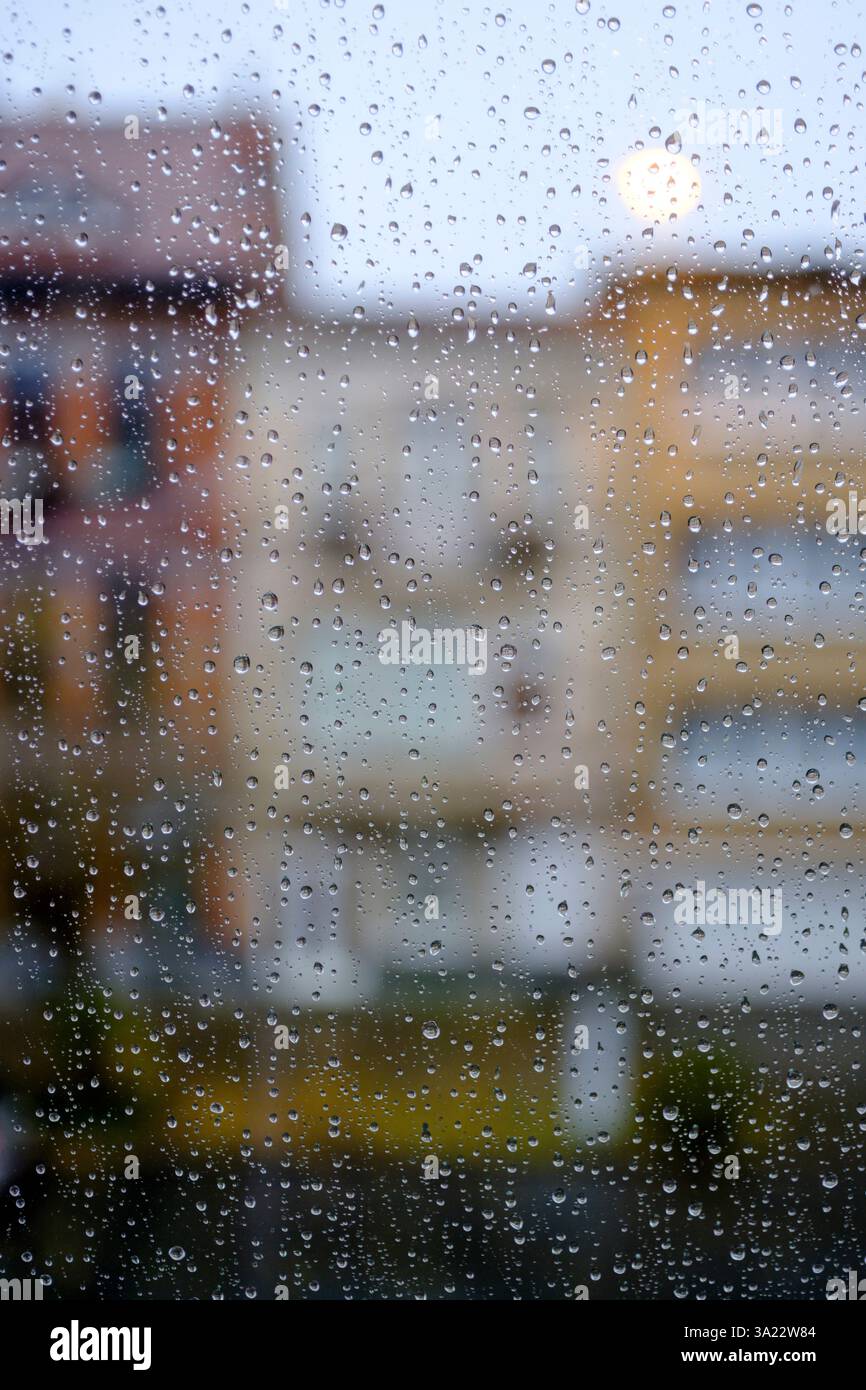 Rain on windows in hi-res stock photography and images - Alamy