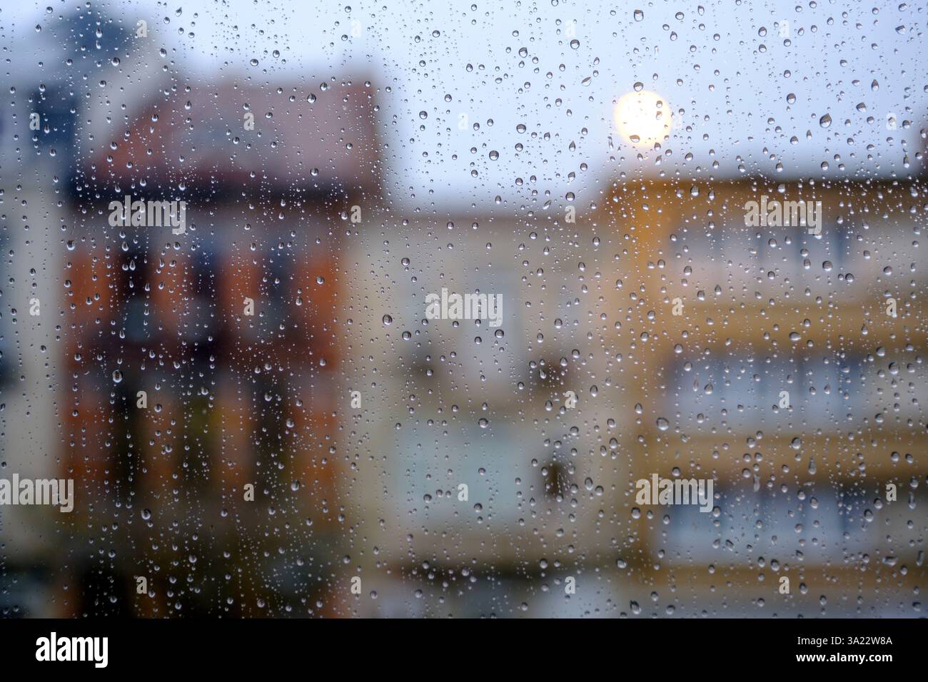 Rain in city falls on hi-res stock photography and images - Alamy