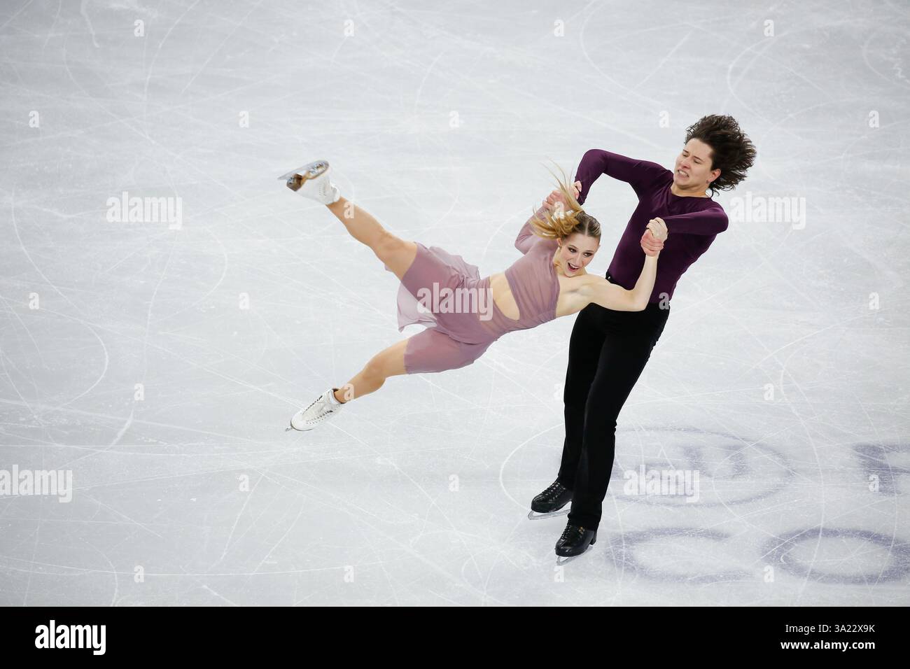 Seoul, South Korea. 22nd Feb, 2025. Emilea Zingas and Vadym Kolesnik ...