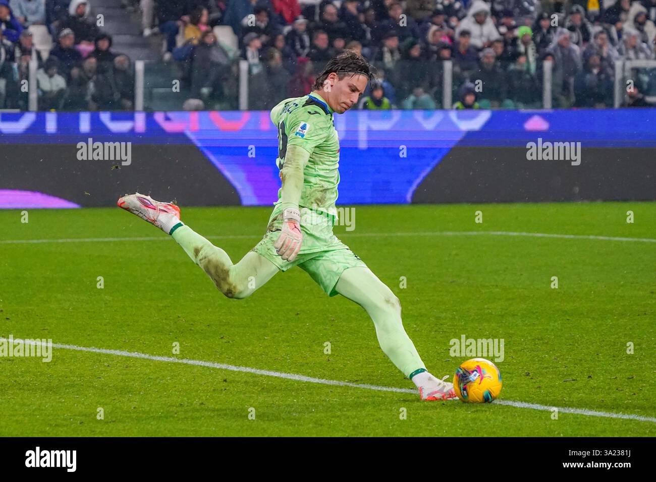 Turin, Italy. 9 Mar, 2025. Marco Carnesecchi, during Juventus FC ...