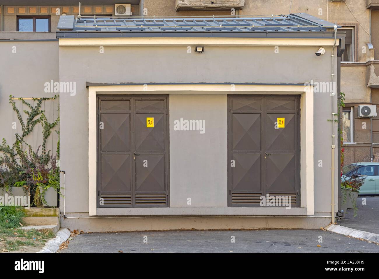 Small Power Transformer Electric Substation in Building City Centre ...