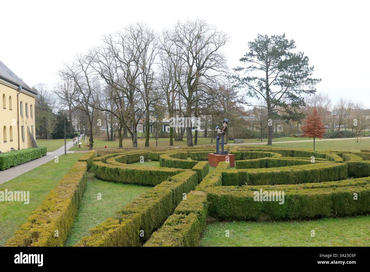 BETTEMBOURG, Castello, Castle, Labirinto, Labyrinth, Lussemburgo ...