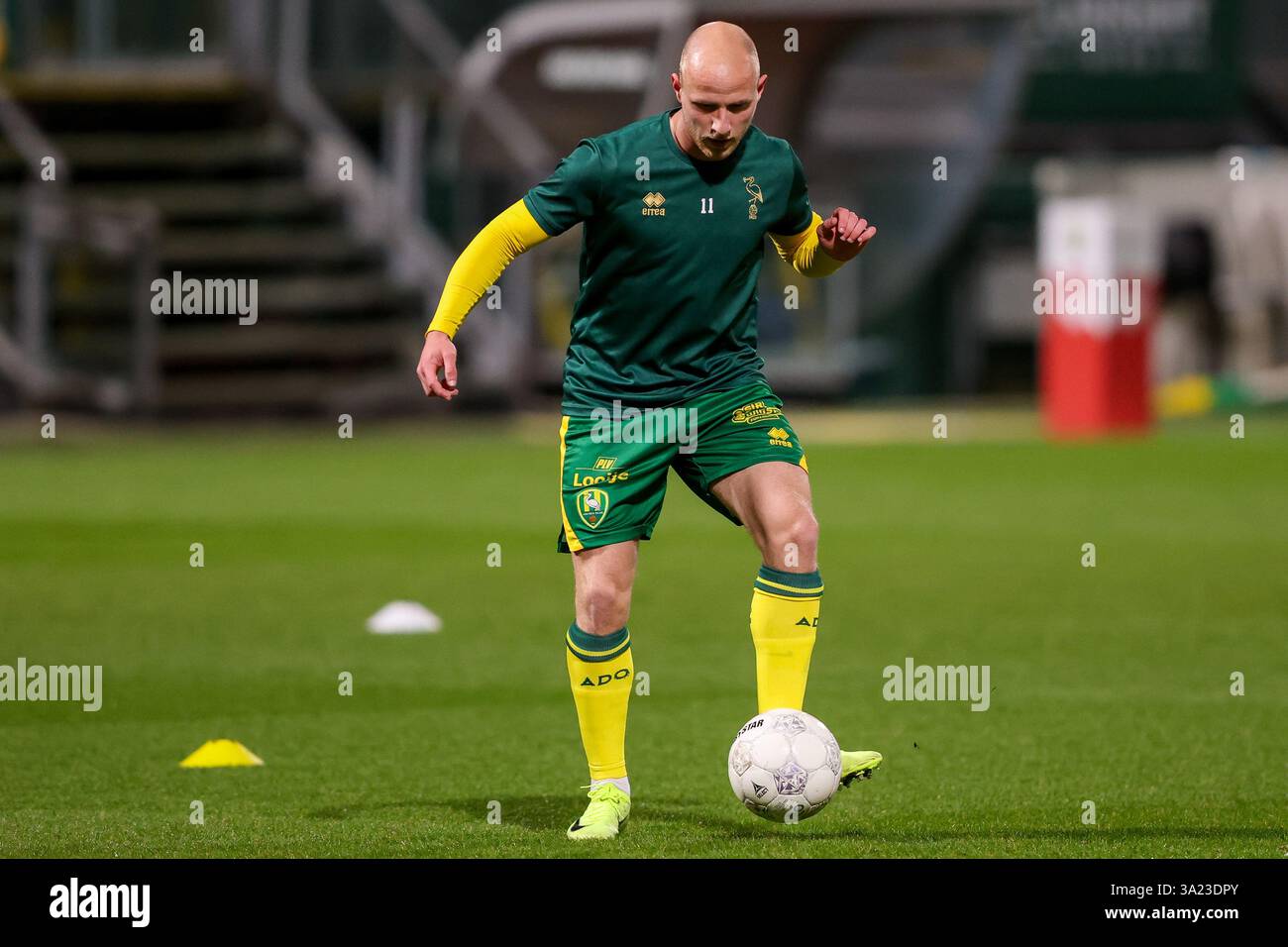 DEN HAAG, THE NETHERLANDS - MARCH 11: Warming up of Evan Rottier of ADO ...