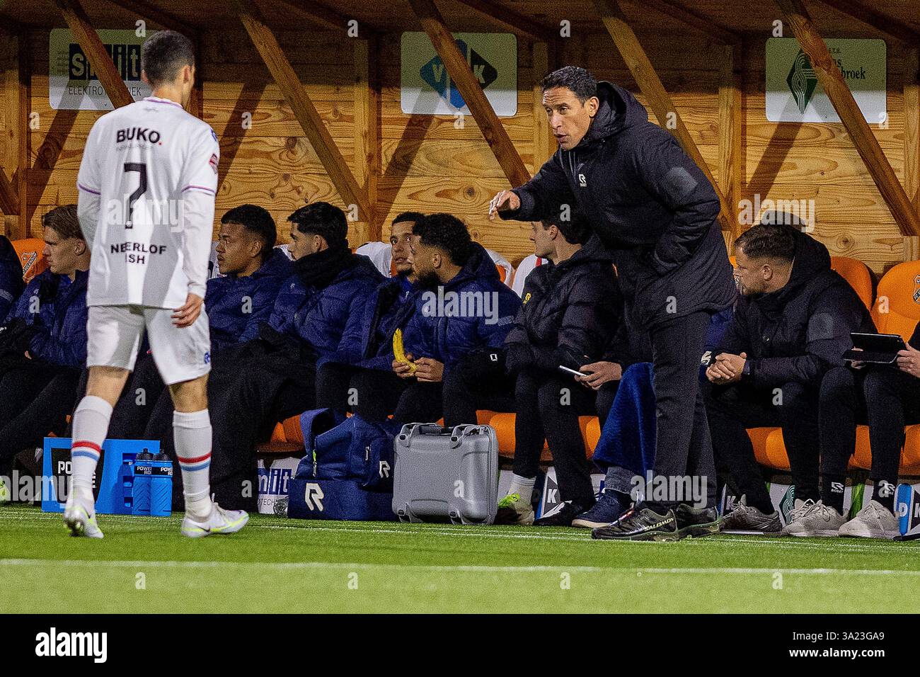 VOLENDAM - 11-03-2025, KRAS Stadium. Football, Keukenkampioen divisie ...