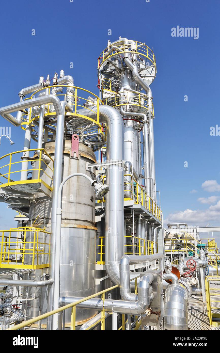 Kazakhstan KazMunaiGaz Pavlodar 150,000 b/d refinery (in the North of ...