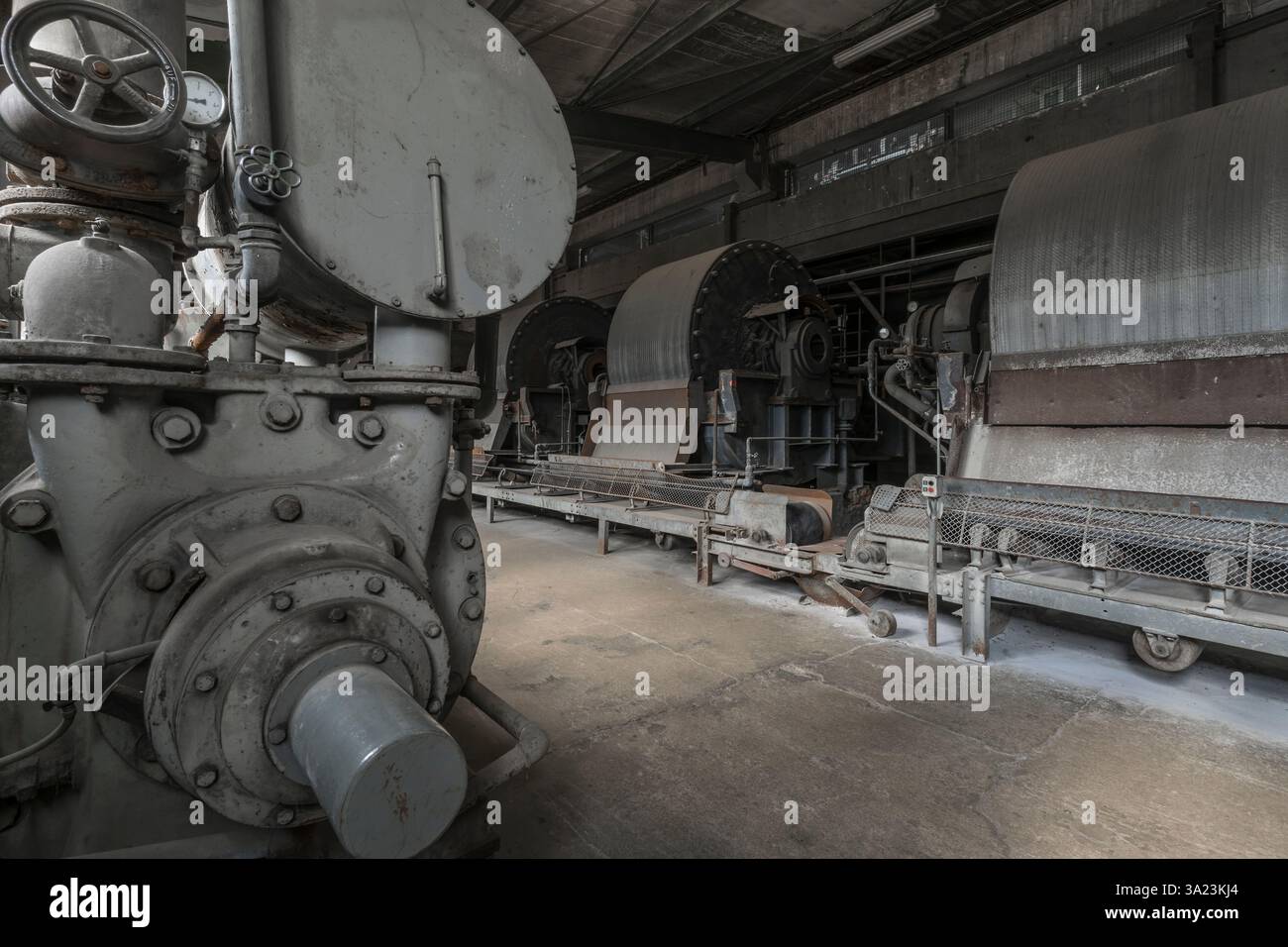historic machinery of a abandoned mining site Stock Photo - Alamy