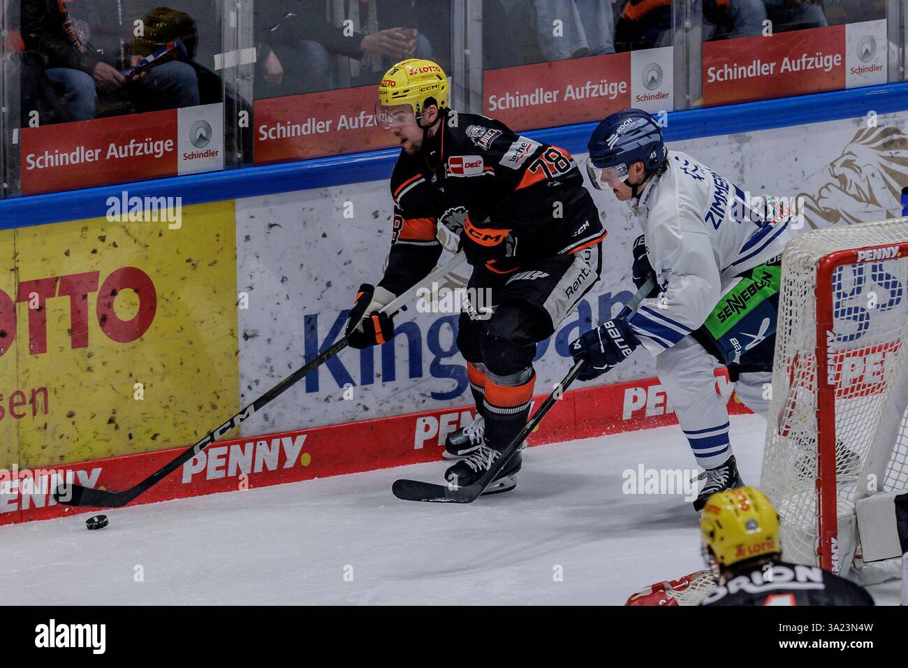 Frankfurt, Deutschland. 11th Mar, 2025. Dominik Bokk (L?wen Frankfurt ...