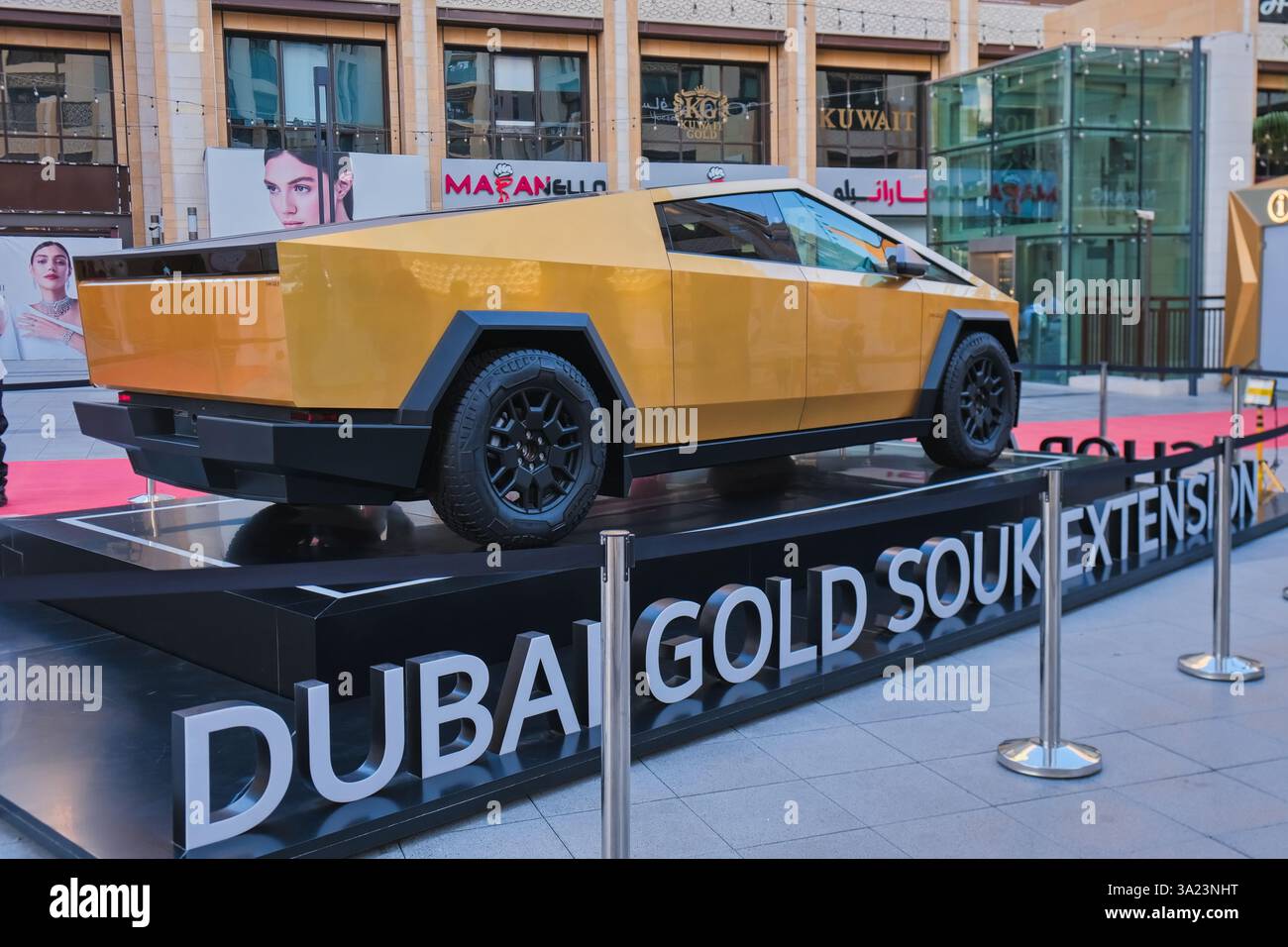 New off-road ultra-hard stainless-steel Tesla Cybertruck concept car ...