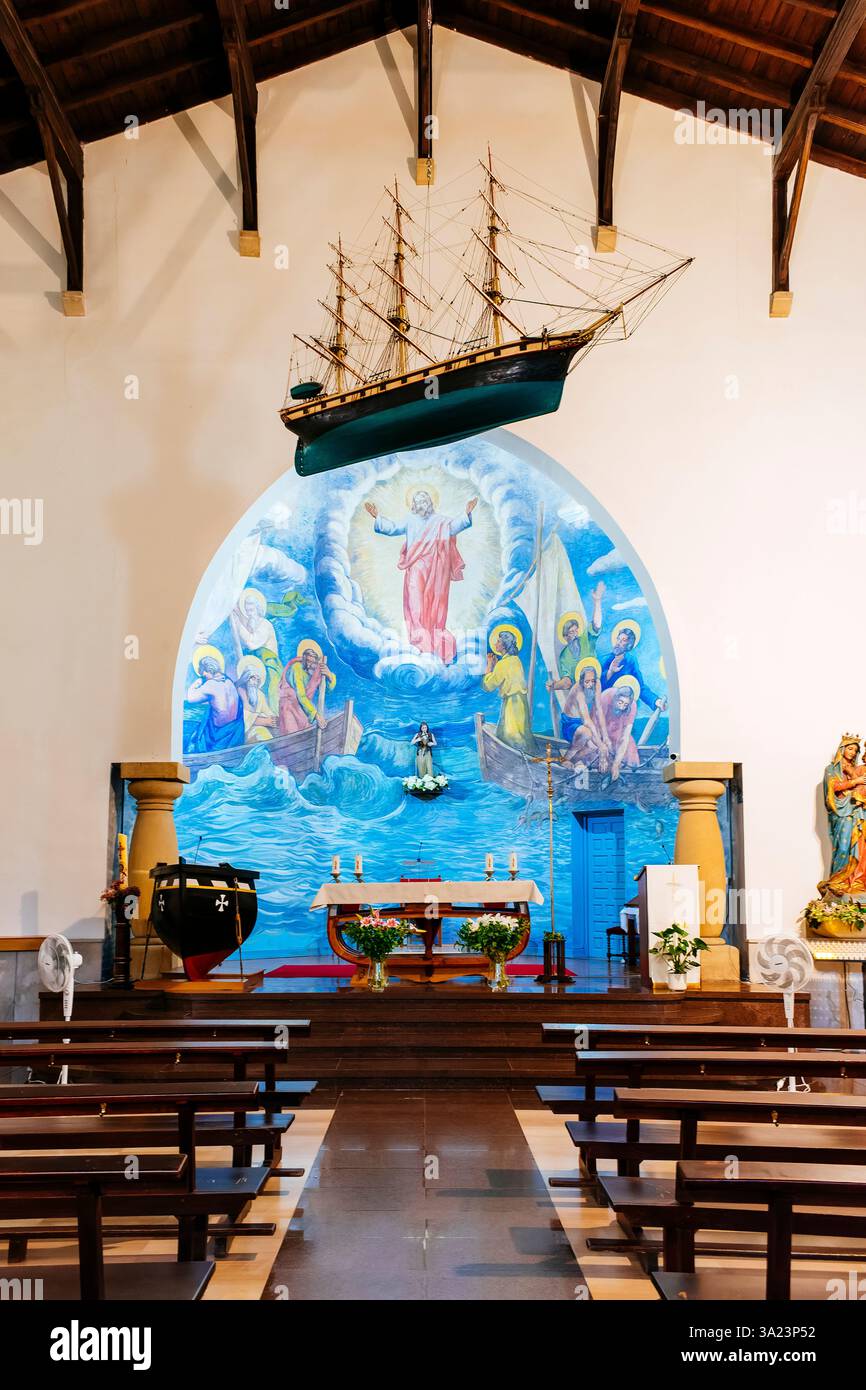 Church of Santa Maria Magdalena and, decorating the walls of the apse ...