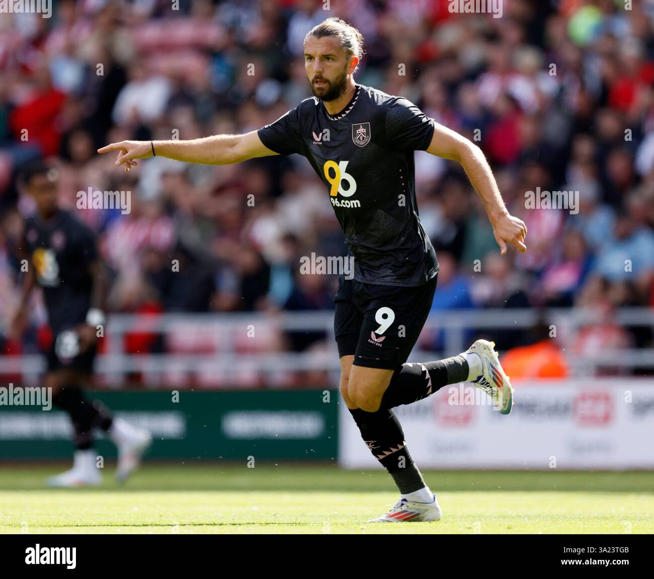 Burnley's Jay Rodriguez during the Sky Bet Championship match at the ...