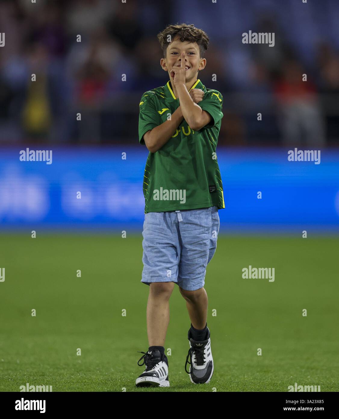 Norwich City mascot celebrates at half during a penalty shooting out ...