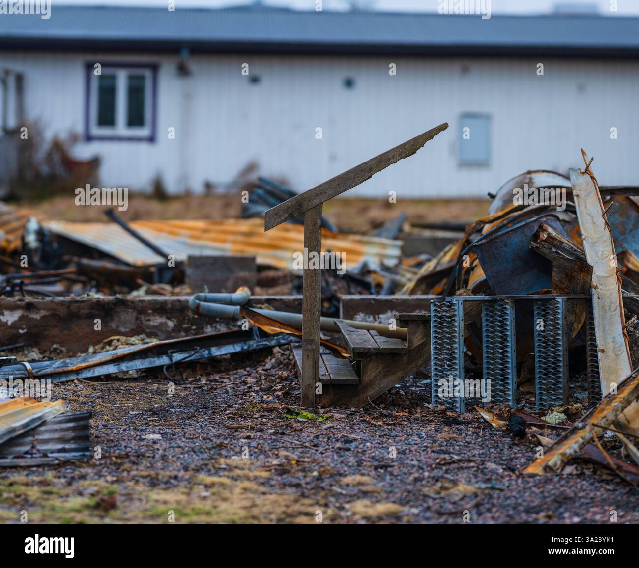 pile of twisted rusted metal debris from collapsed structure Stock ...