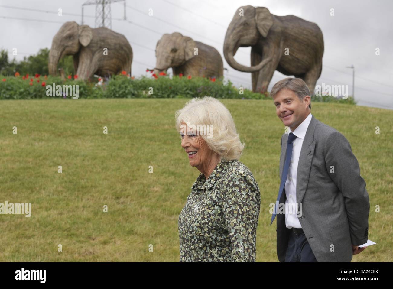Queen Camilla with Chief Executive of Stonegate Farmers, Adrian Gott ...