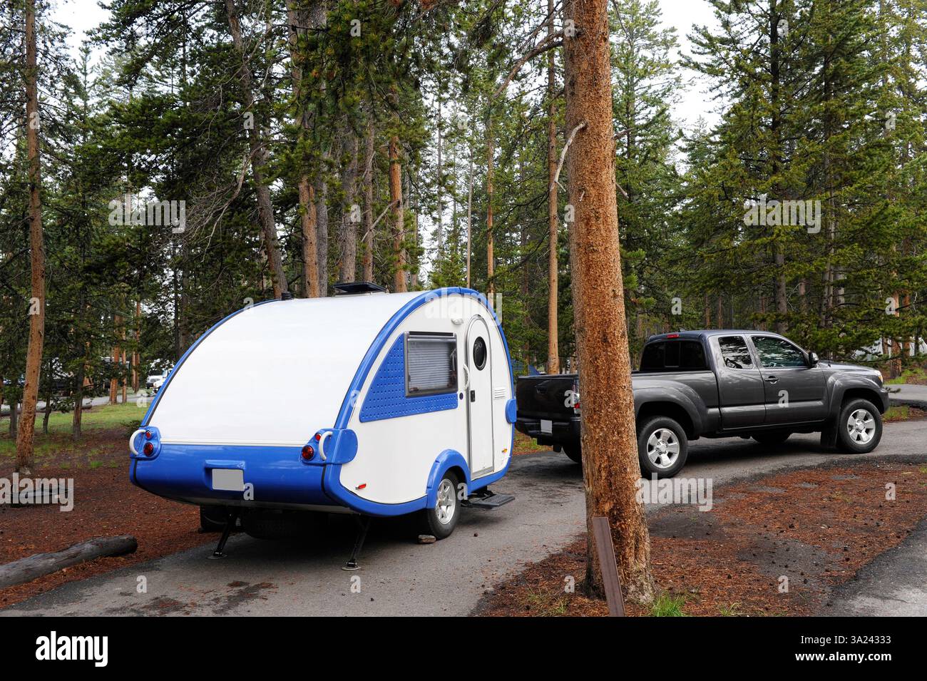 Teardrop camping trailer. Grand Canyon National Park, Arizona, USA ...
