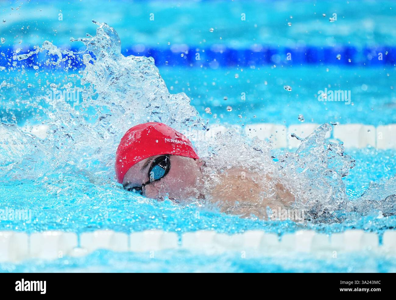Great Britain's Olivia Newman-Baronius in the Women's 200m Individual ...