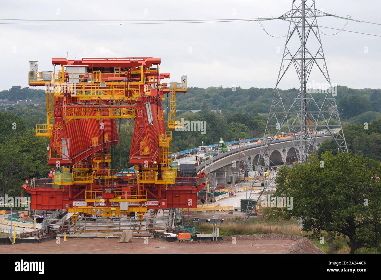 HS2's 2.1-mile long viaduct crossing the Colne Valley after the final ...