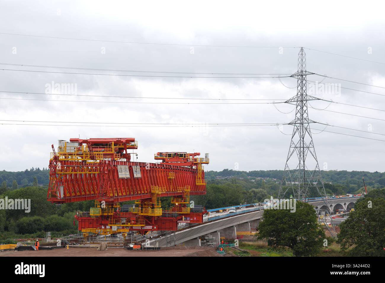 HS2's 2.1-mile long viaduct crossing the Colne Valley after the final ...