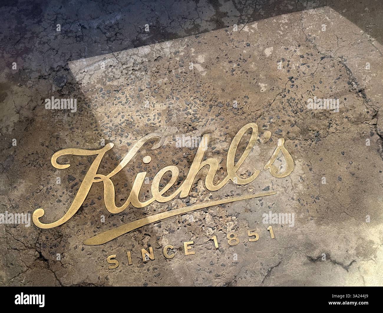 Kiehl's flagship store, company logo in cement floor, 109 Third Avenue ...
