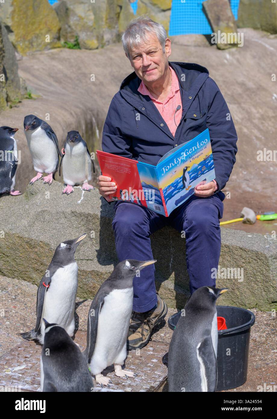 EMBARGOED TO 1930 FRIDAY SEPTEMBER 6 EDITORIAL USE ONLY Illustrator ...