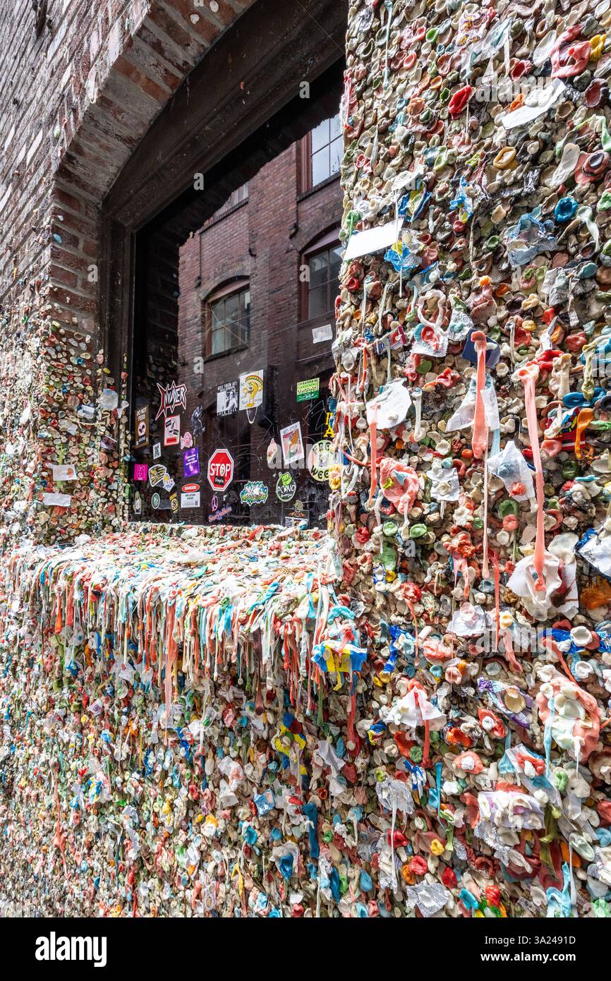 Seattle's Gum Wall: A quirky tourist attraction where visitors stick ...