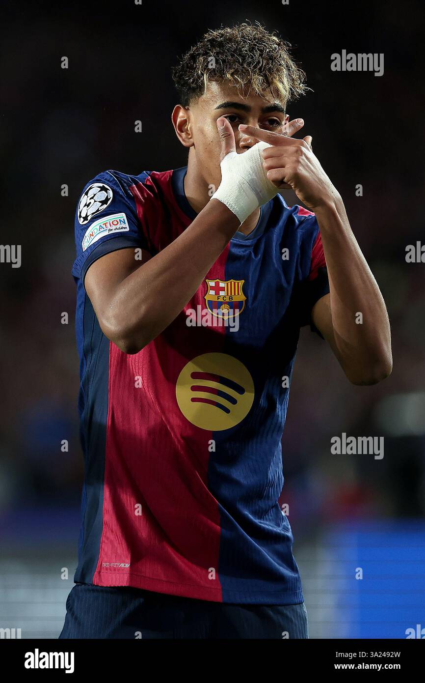 Barcelona, Germany. 11th Mar, 2025. Fussball UEFA Champions League ...