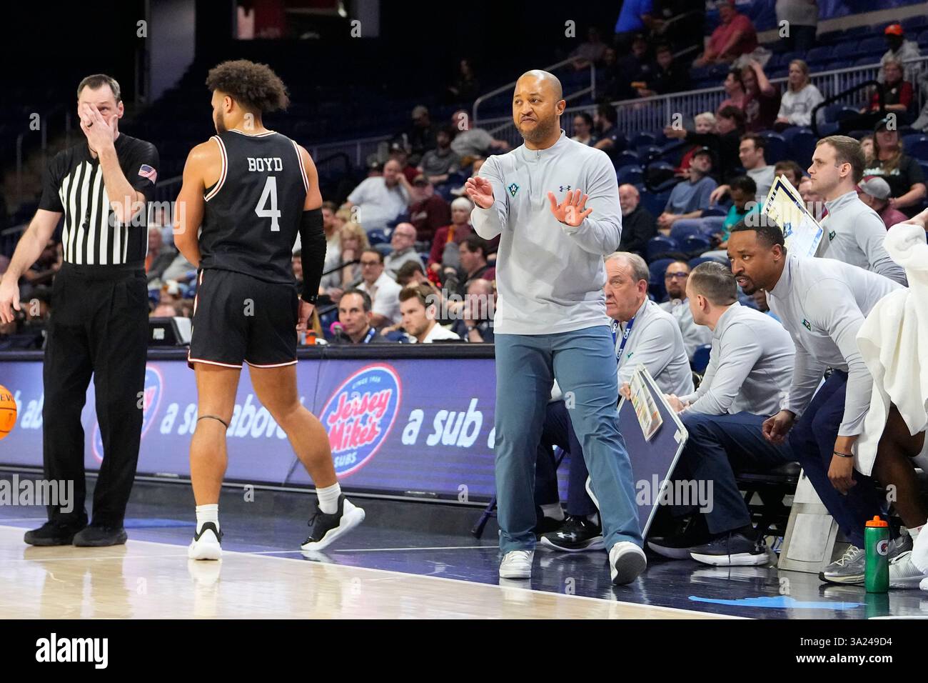 WASHINGTON, DC - MARCH 10: UNC Wilmington Seahawks Head Coach Takayo ...