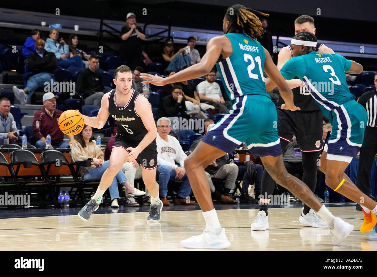 WASHINGTON, DC - MARCH 10: Charleston Cougars Guard CJ Fulton (6 ...