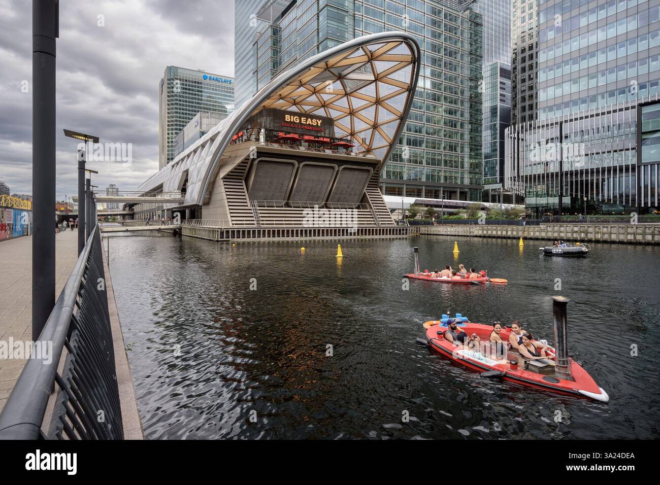 Tourist boats (BBQ and hot tub) at Crossrail Place and Garden, Canary ...